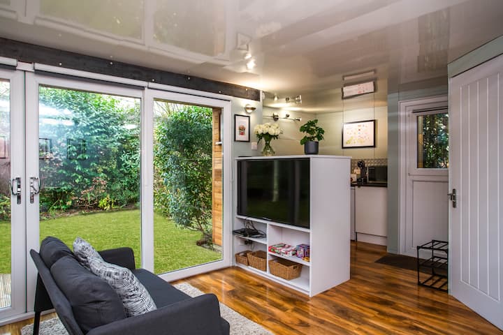 Stylish Harrogate Studio With Huge Garden - Harrogate