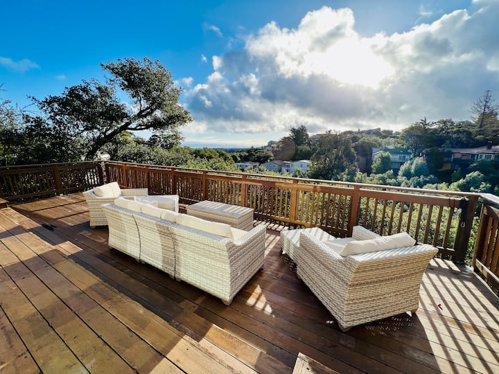 Jane's Home (Mi) | Relaxing Retreat W/ Deck & View - Millbrae, CA