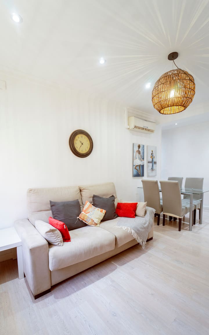 Comodo Y Agradable, Centrico - Granada