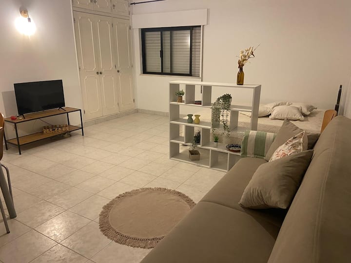 Apartamento T0 A 200 M Da Praia - Quarteira