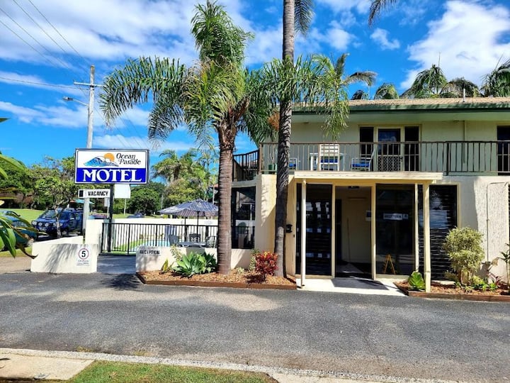31# Twin Room - Coffs Harbour