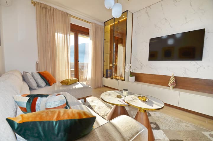 Seaview Apartment With Terrace - Kotor
