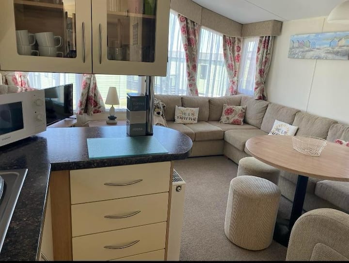 Crantock Bay Caravan - Holywell