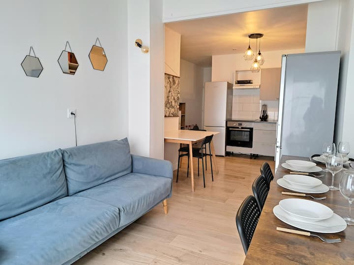 Grande Maison Avec Sdb Privatives Et Terrasse - Roubaix
