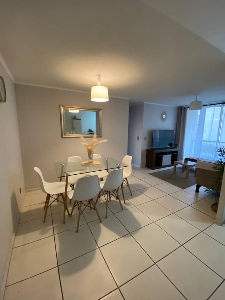 Ubicación Ideal, Espacio Para 4, Parking Privado - Chillan