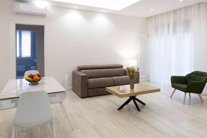 Elegant Apartment & Breakfast - Bologna