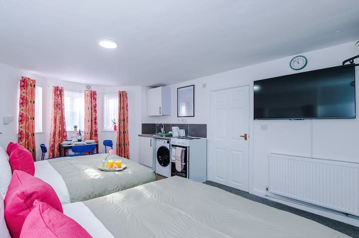 Jephsons Lodge Studio 5, Free Parking, Prime, Wifi - Royal Leamington Spa