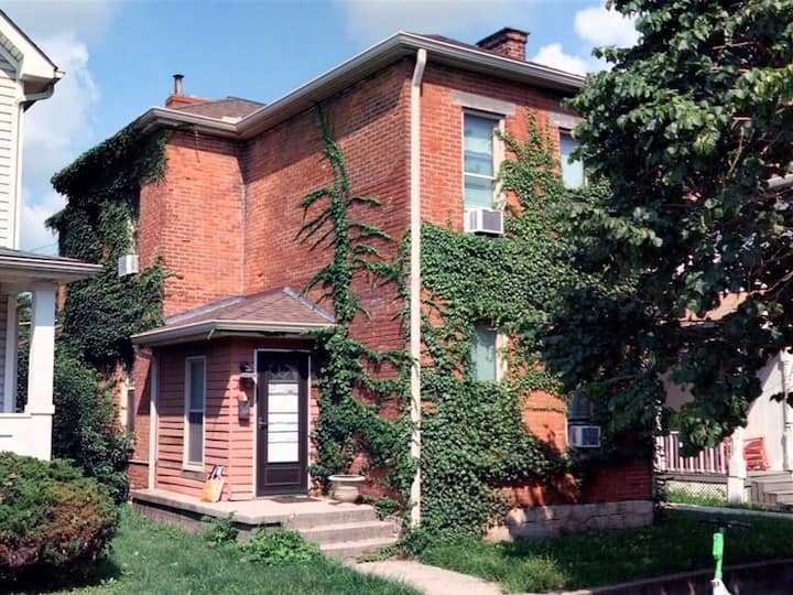 Private Room/workpace In Franklinton Arts District - Columbus, OH