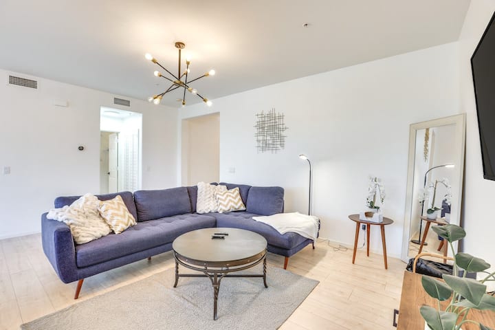 2br Modern Townhome W/balcony! - Chandler, AZ