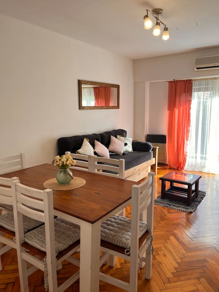 Cómodo Dep. 2 Amb. En Palermo - Buenos Aires Aeroparque Jorge Newbery (AEP)