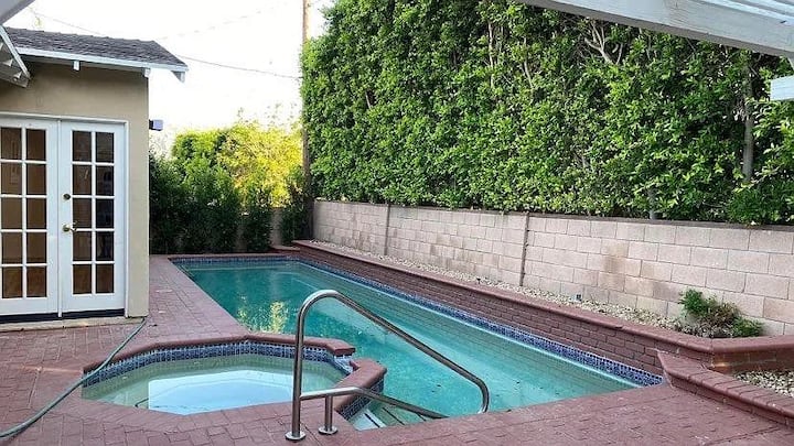 Pool House With Solar Panels - Simi Valley, CA
