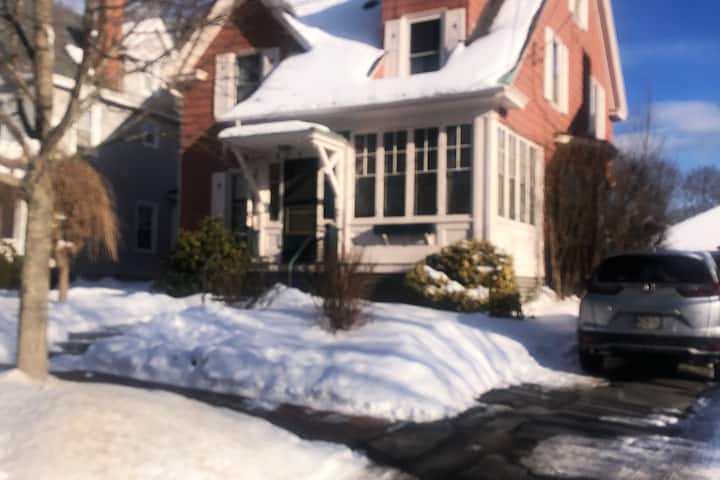 Sweet Pink-y House - Portland, ME