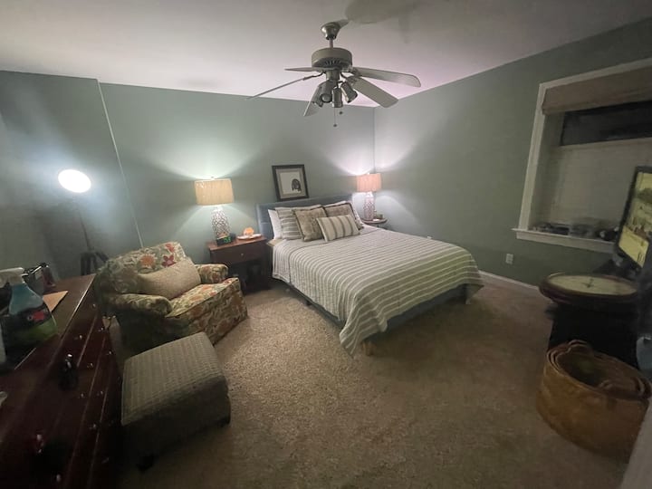 Nicely Appointed Brick Home - Lexington, NC