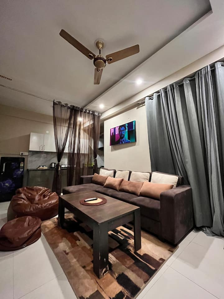 Home Sweet 2bhk - Panchkula