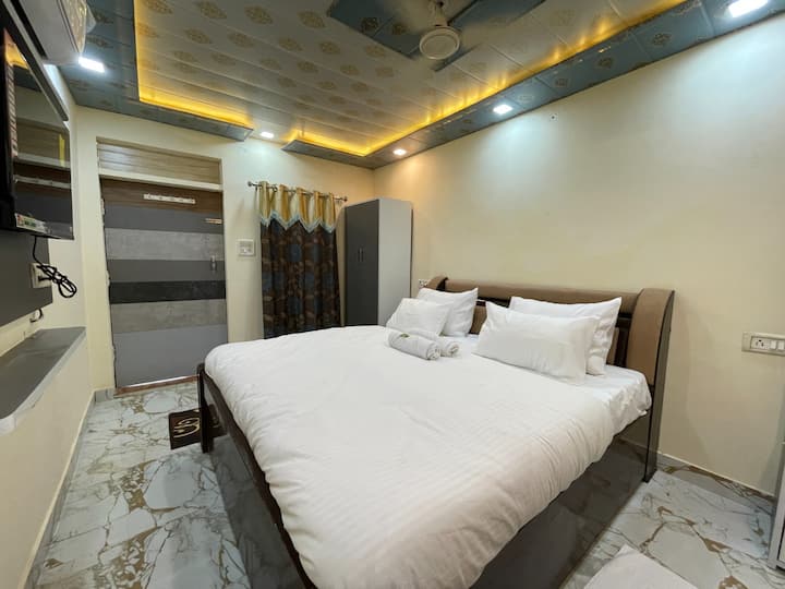 The Marigold Bliss Homestay - Agra