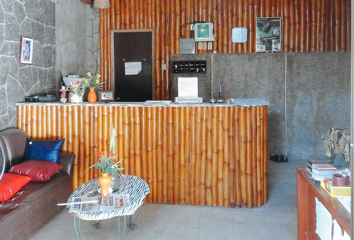 Reddoorz @ Golden Travellers Inn Antique - Rd Room - San Jose de Buenavista