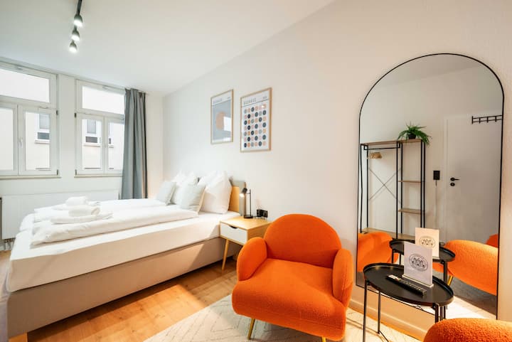 Ruhige Wohnung Zentral Am Residenzschloss - Bietigheim-Bissingen