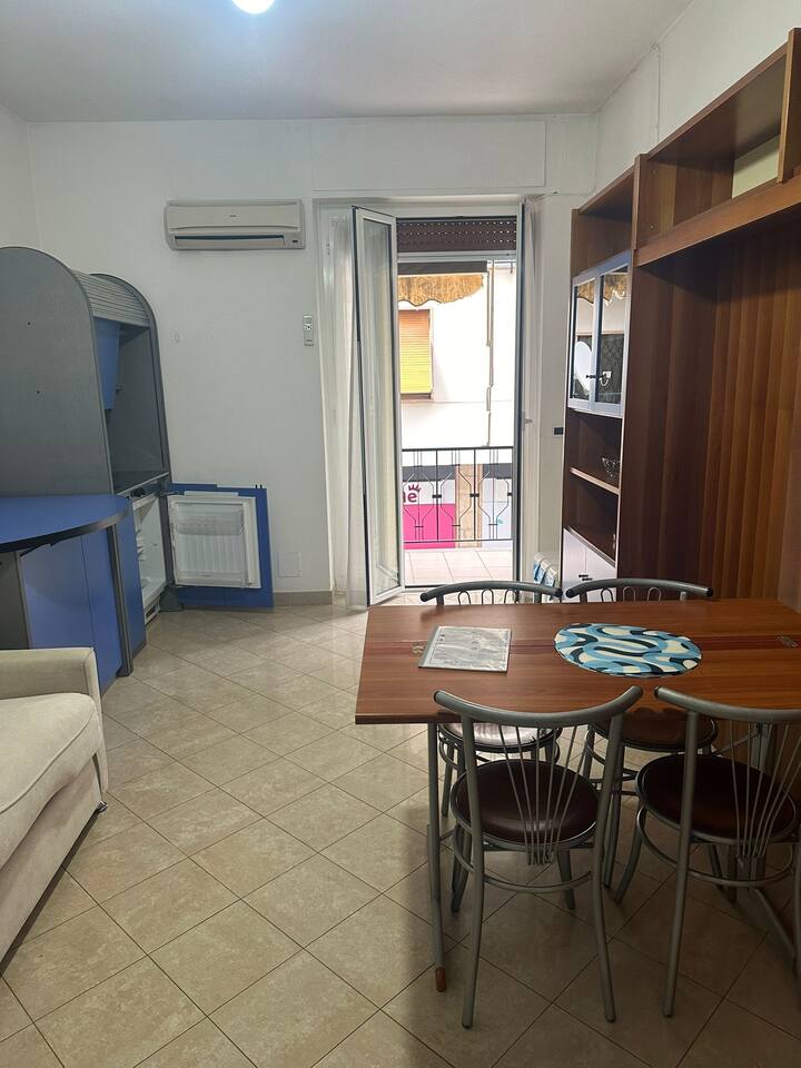 Monolocale Con Terrazza+gazebo+vista Mare - Noli