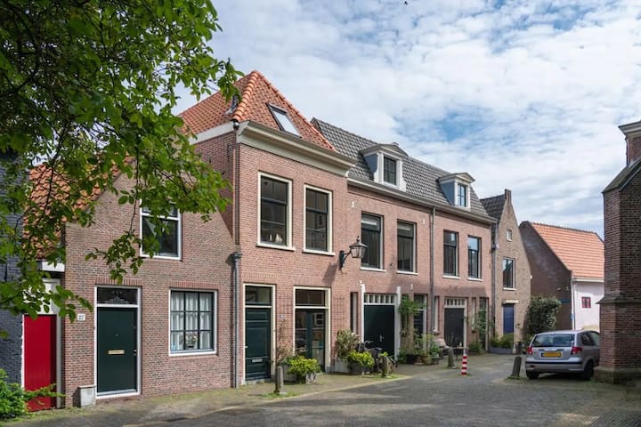 Modern House Centre Of Haarlem. - Haarlem