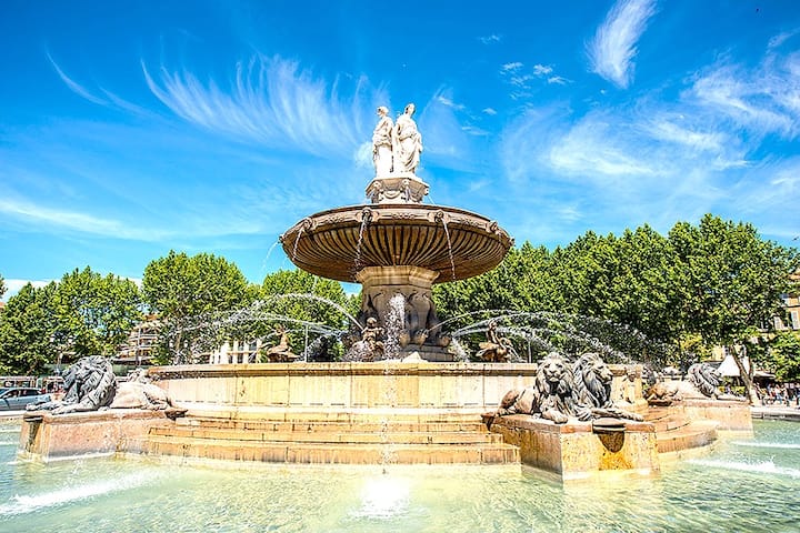 La Provence Couleurs Et Lumière - Aix-en-Provence