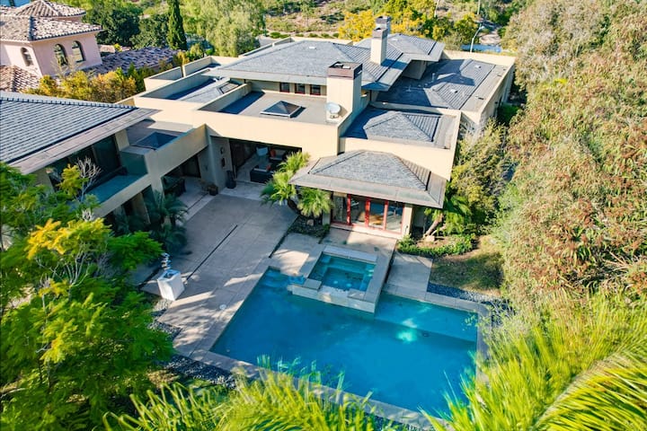 Gorgeous Designer Ultra-luxury Home - Del Mar, CA