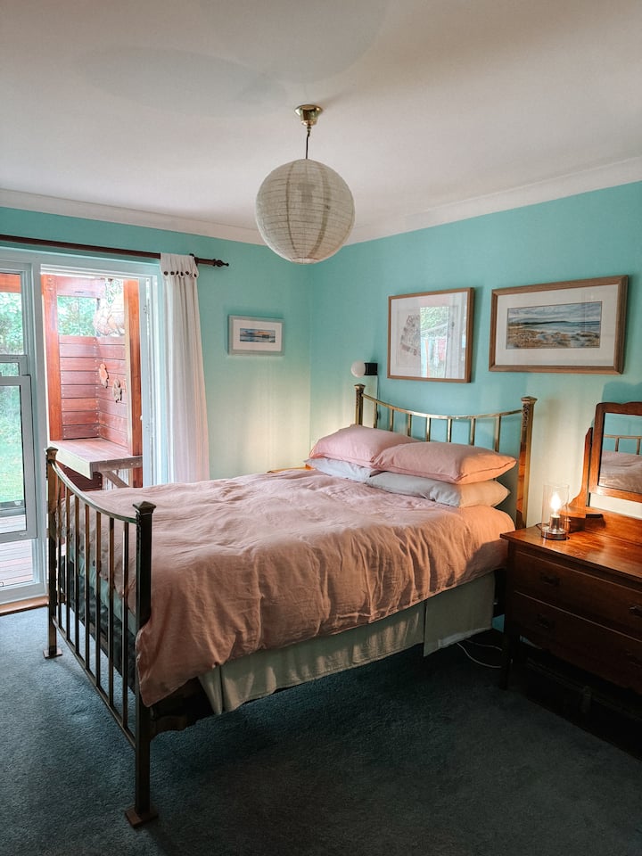 Beautiful Garden Bed & Breakfast - Busselton