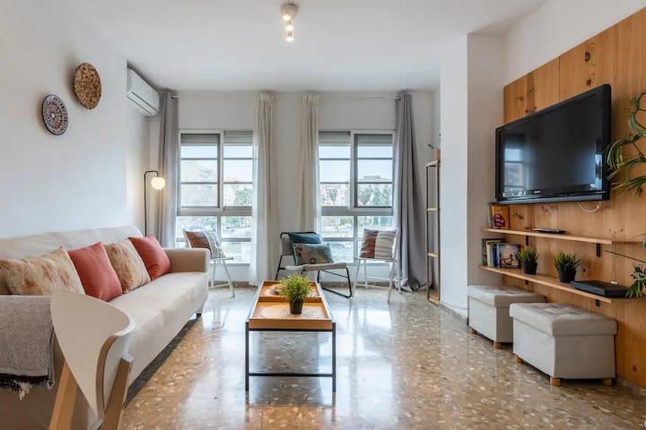 Cozy Málaga Stay For 4 Guests - Málaga