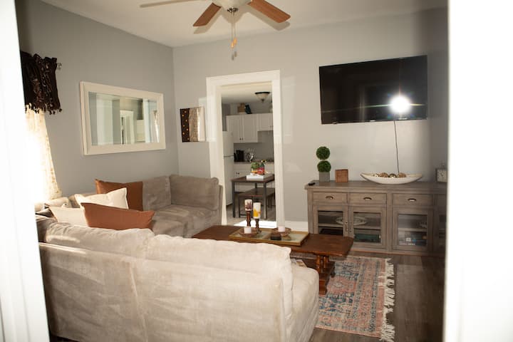 Cozy 2br Near Su & Downtown - Liverpool, NY