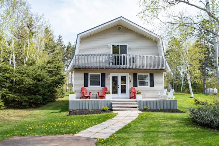 Beautiful Beach cottage, Stanhope PEI “Steinway22” - Cottages for Rent ...