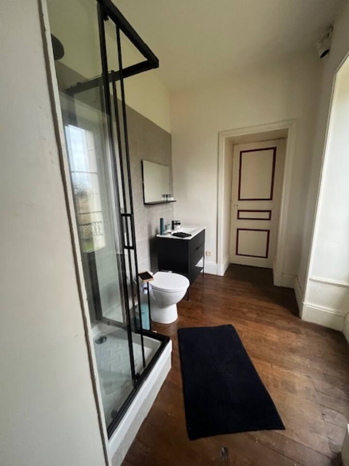 Charmante Kamer In Kasteel Met Parktuin - Vivonne