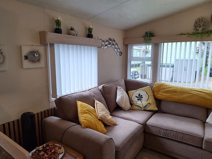 Lovely Family Static Caravan - Carnforth