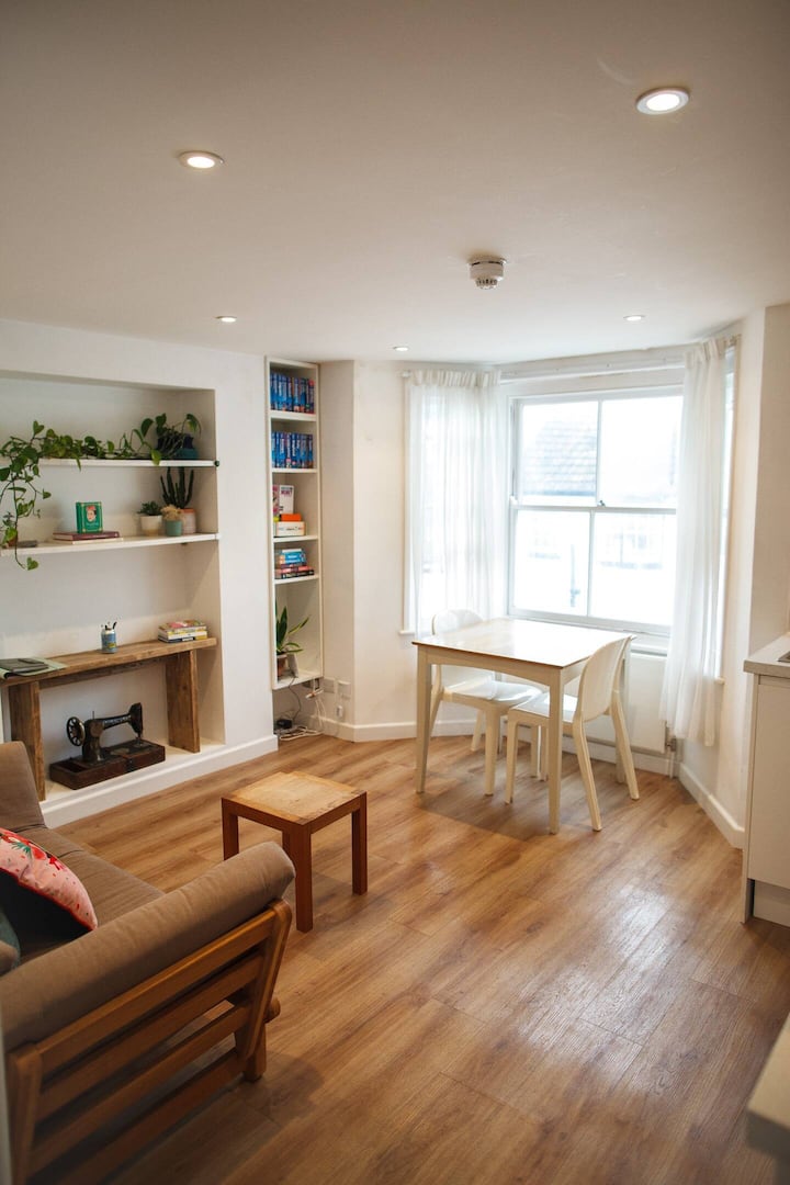 Modern Flat Near Brighton Beach - Brighton