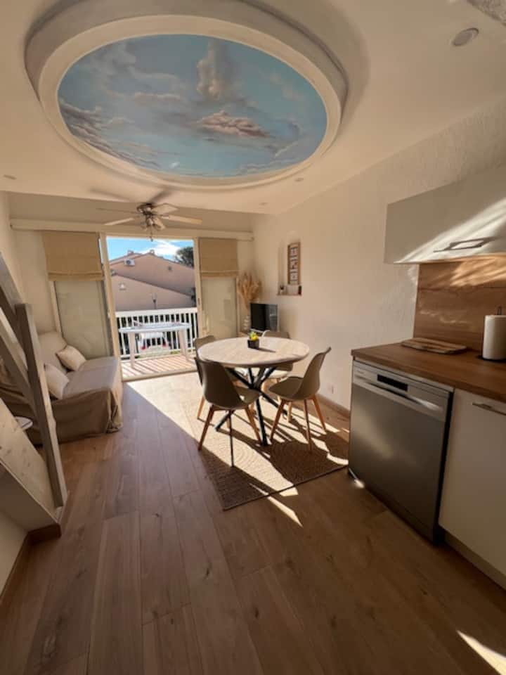 Appartement Sainte Maxime En Face De La Mer - Sainte-Maxime