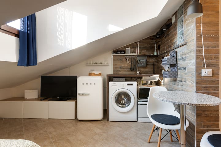 Cozy Little Attic In Nolo - Milano