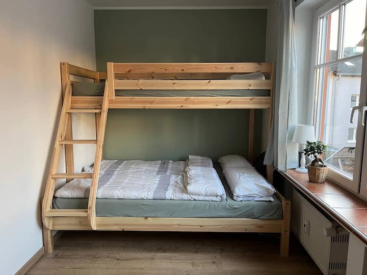Gemütliches Zimmer, Privates Bad - Aschaffenburg