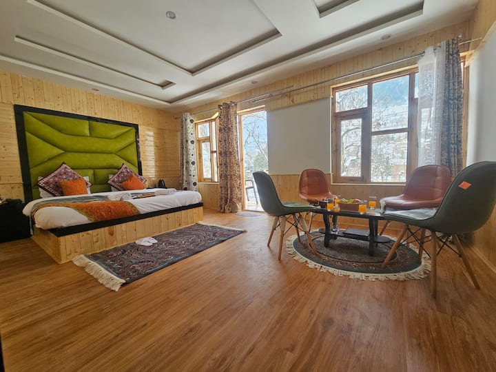 Hotel Delta View - Pahalgam