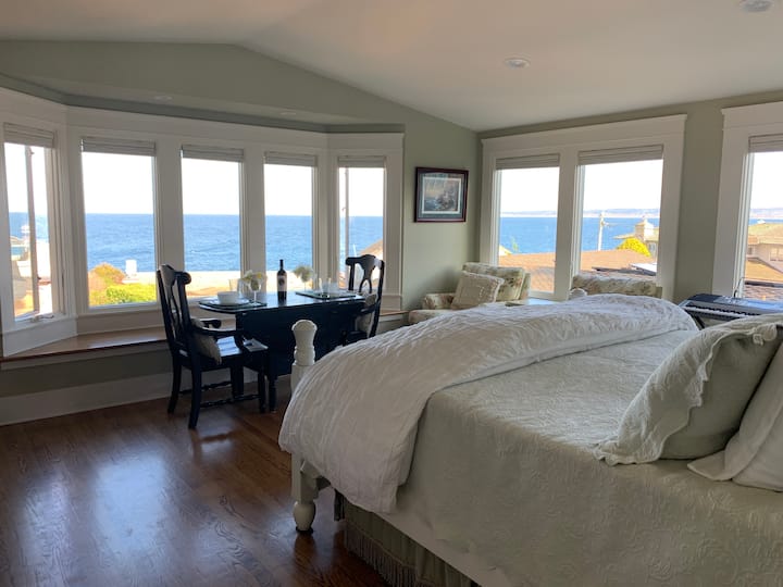 Romantic Private  Master Suite & Gardens #0427 - Pacific Grove, CA