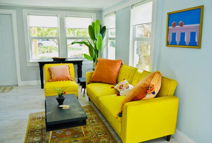 Beach Cottage Near Downtown - Lake Worth, FL
