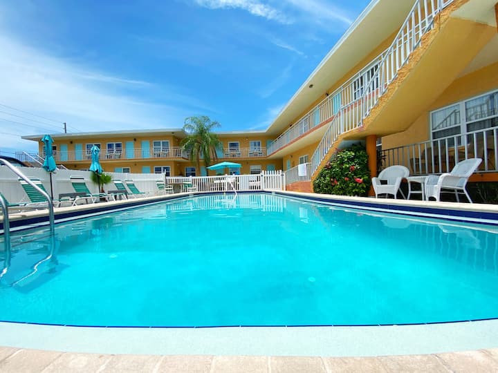 Pool + Walk To Beach | Near Dining & Trolley Stop - Treasure Island, FL