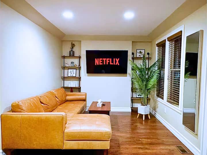 Private Cozy Room In Prime Location - 윈저