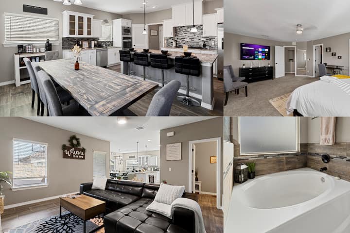 Stylish Farmhouse Retreat With All Comforts 6 Beds - El Paso, TX