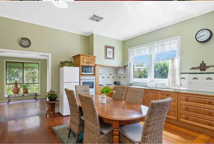 (2)jenny Lovely House - Adelaide