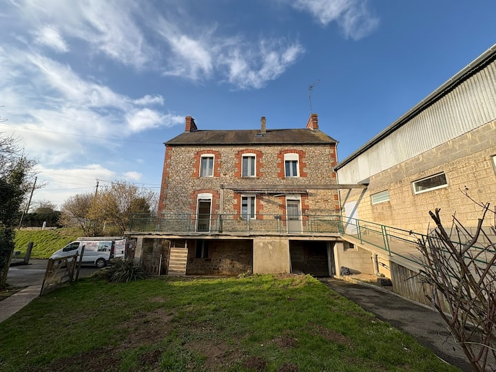 Maison Ancienne - Domfront