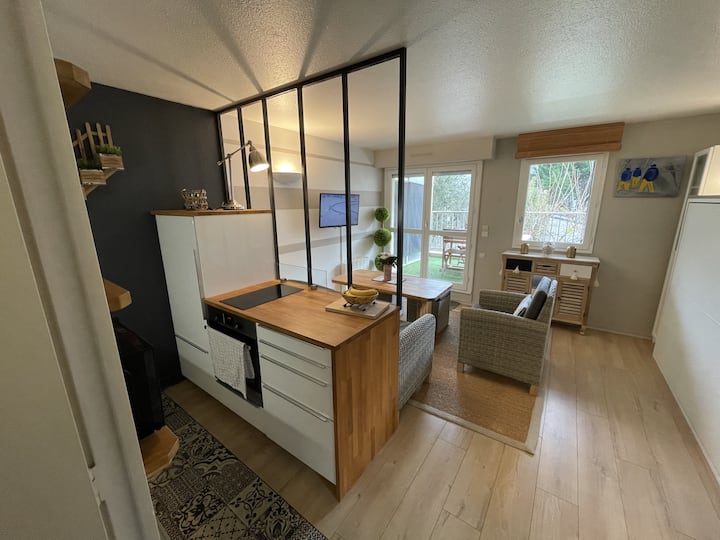 Beau Studio Cabine Avec Terrasse - Quartier Benoit - Batz-sur-Mer