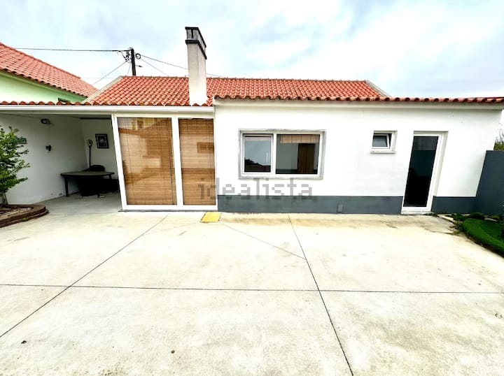 Casa Coutada, S Pedro Da Cadeira - Torres Vedras