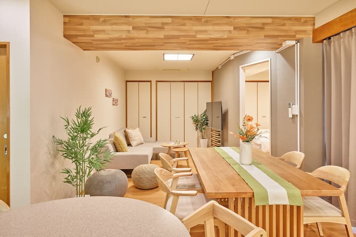 静岡駅4分/静岡空港から便利/おでん横丁3分/駿府城公園15分/109㎡/3寝室＋ロフト/ファミリー - Shizuoka
