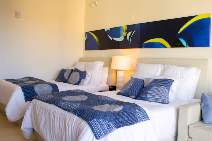 Peninsula Island Resort - South Padre Island