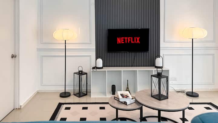 Comfy Terrace House Homestay Near Zoo W/ Netflix - Taiping