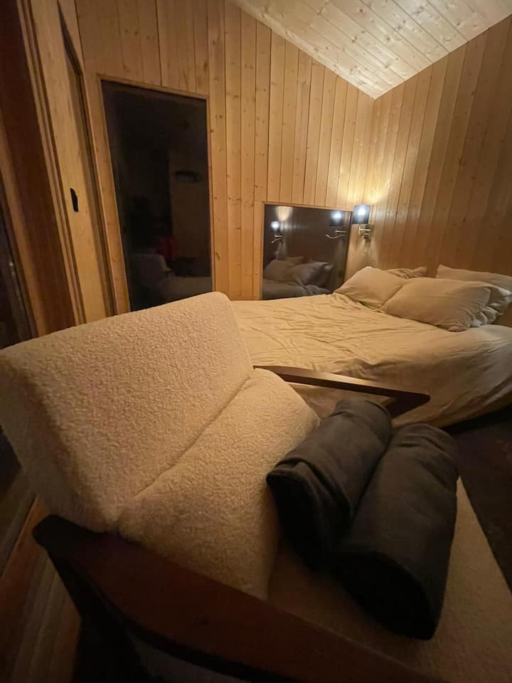 Cabane Sur Pilotis Vue Montagnes - Guillestre