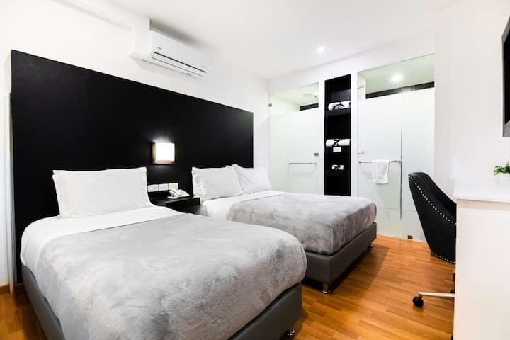 Hotel Z3 Pereira. Confort Aeropuerto Matecaña. - Pereira